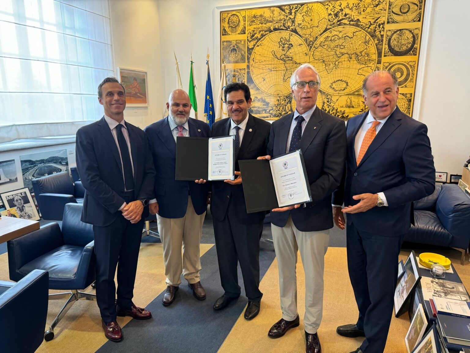 ASC President receives a Diploma of Honour from the ISSF President ...